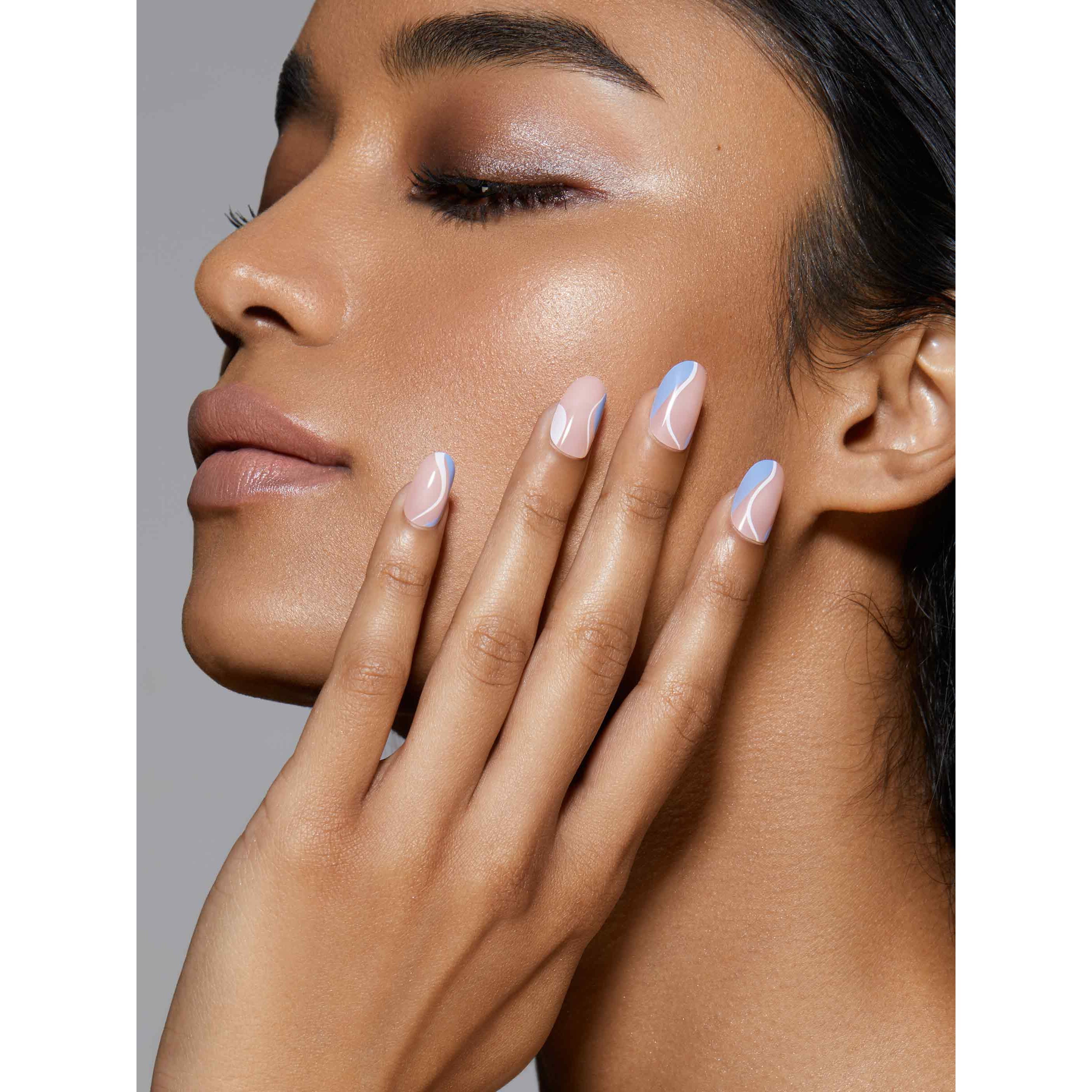 Static Nails - Reusable Pop-On Manicures - Soft Blue Sway Round – Sleek ...